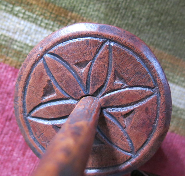 GREECE Mainland hand carved wooden spindles | TurkishFolkArt
